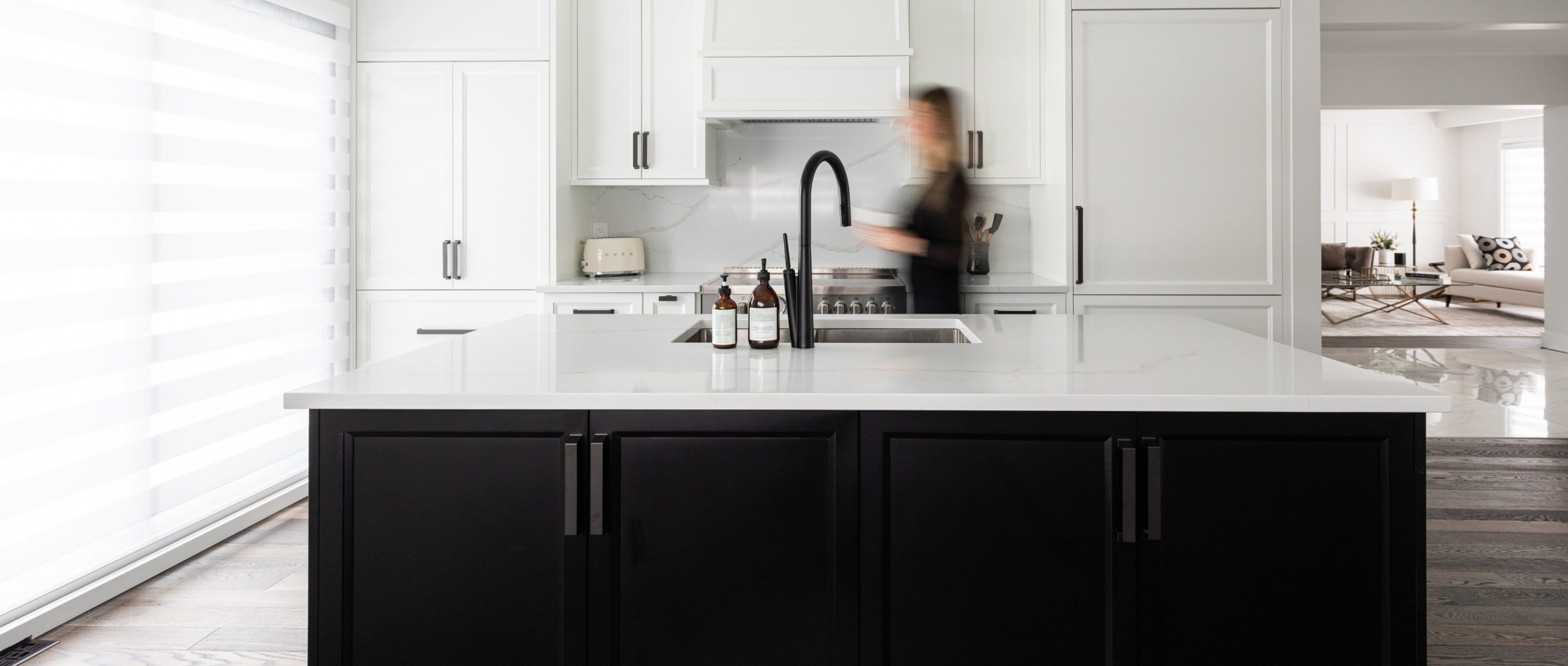 Custom kitchen and bathroom cabinets I Ateliers Jacob