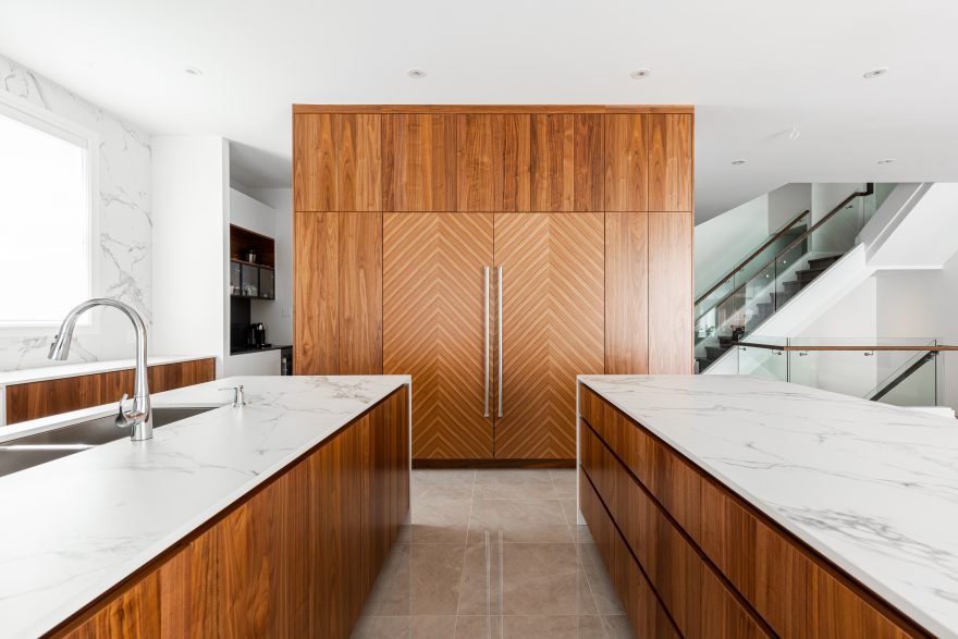 Custom kitchen and bathroom cabinets I Ateliers Jacob